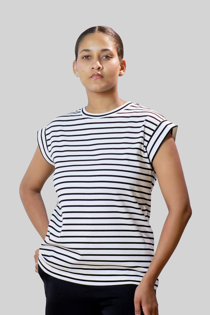 MULHER-BLUSA LISTRAS PRETAS NOVA – zopo